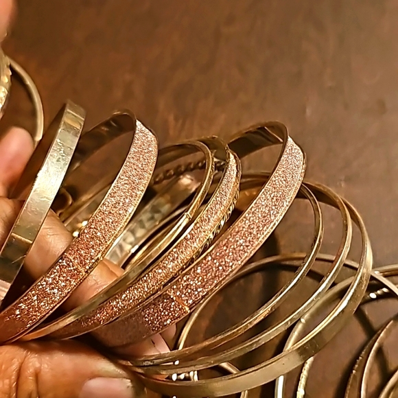 Unbranded | Jewelry | Set Of 8 55cm Stacking Bangle W3 Charms Retro ...